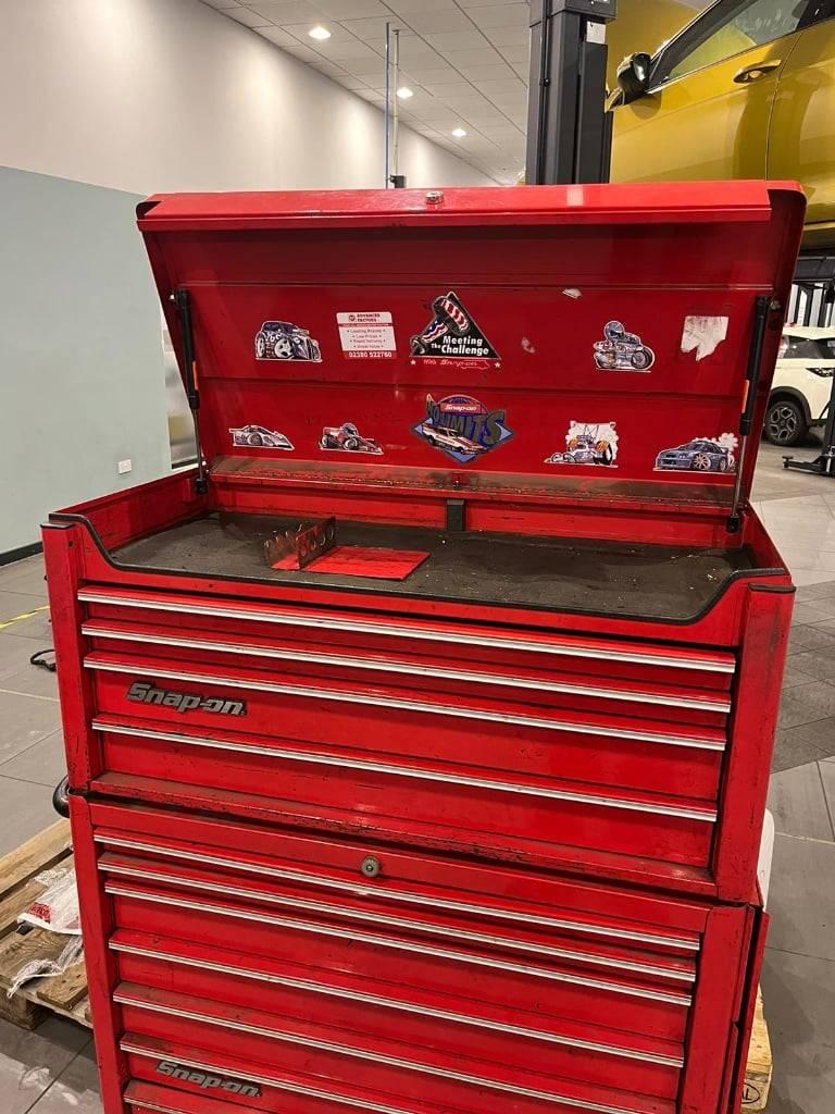 ZappAds: Snap on mechanics toolbox